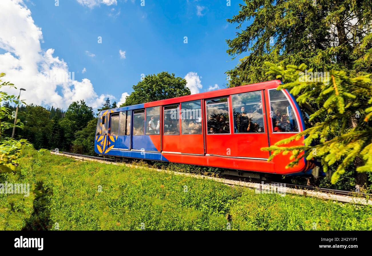 Koleje linowe hi-res stock photography and images - Alamy