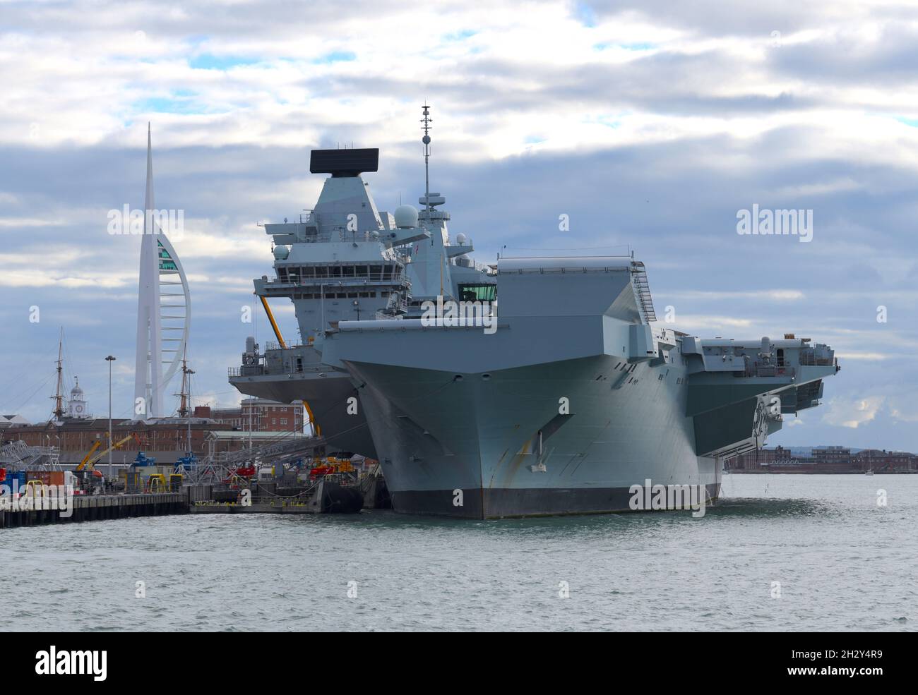 22/10/2021 Portsmouth UK HMS Prince of Wales (R09) is the second in the ...
