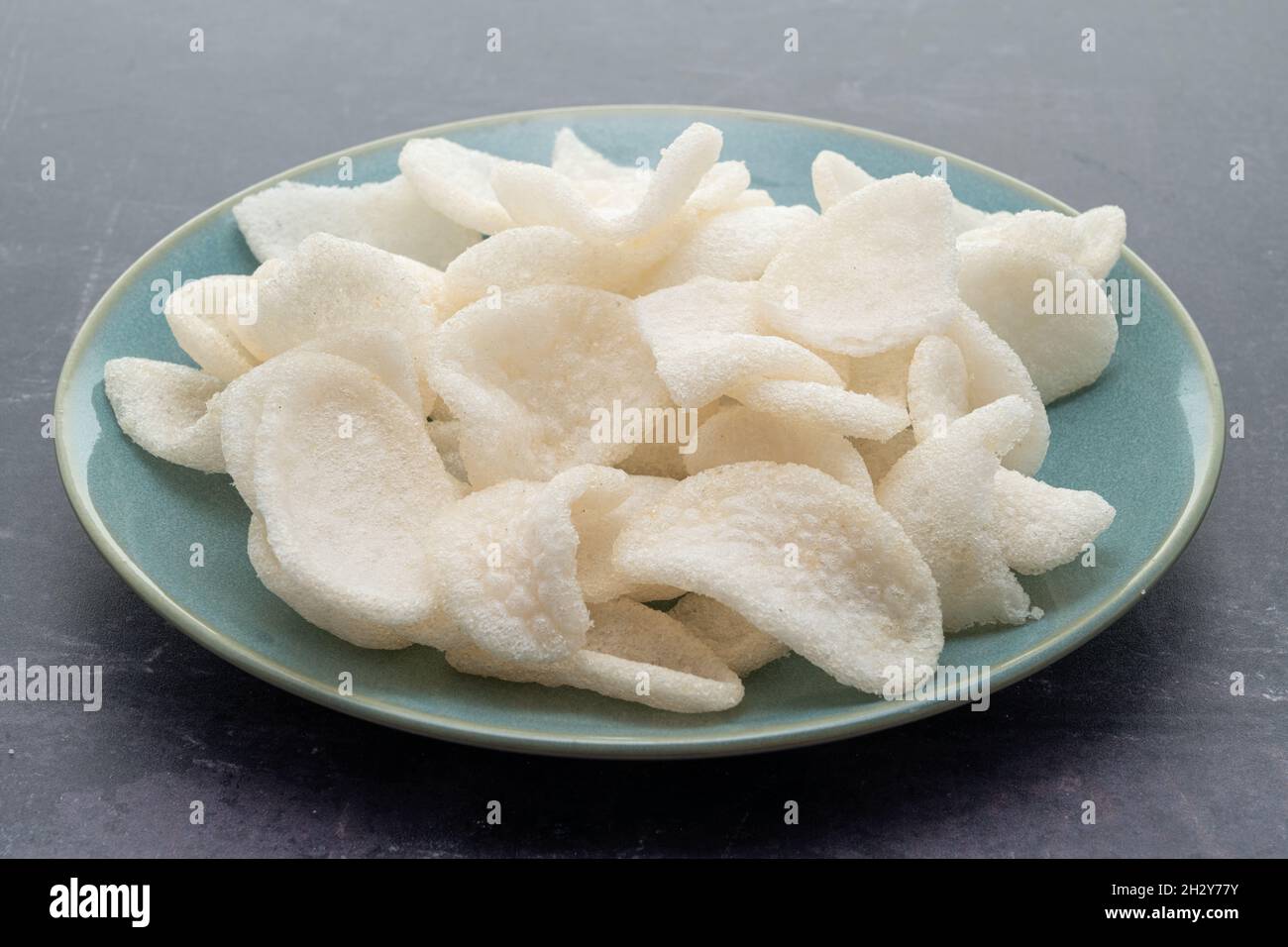 Prawn shrimp crackers hi-res stock photography and images - Alamy