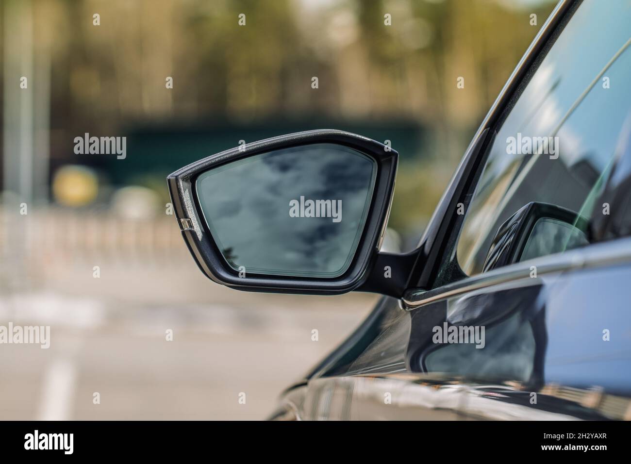 Rearview mirror of a modern car Stock Photo - Alamy