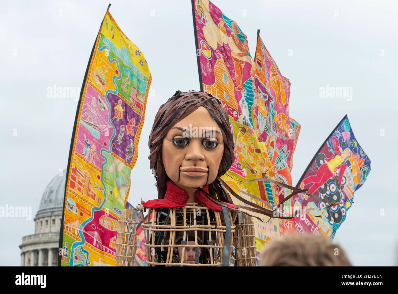 Refugee girl puppet hi-res stock photography and images - Alamy