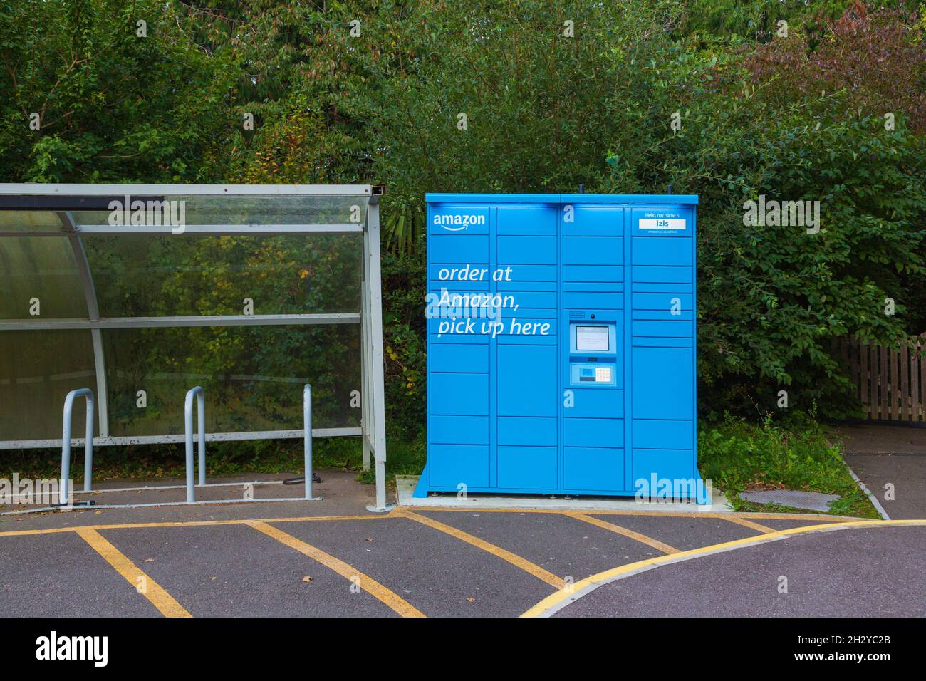 Amazon hub pick up here locker parcel box, kent, uk Stock Photo - Alamy