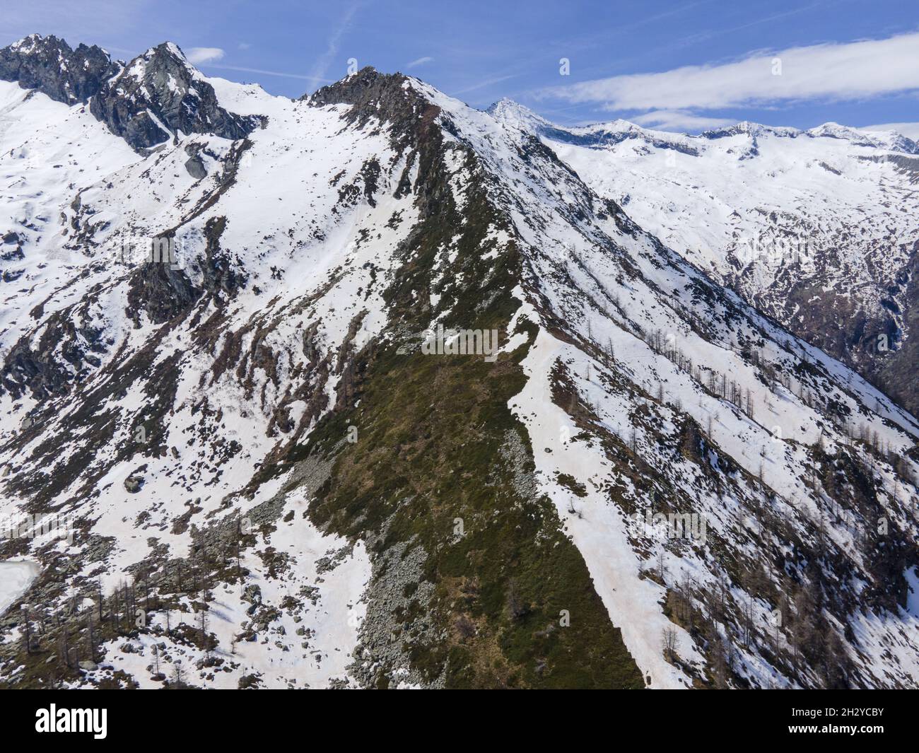 The snowy slope of a mountain for hikers Stock Photo - Alamy