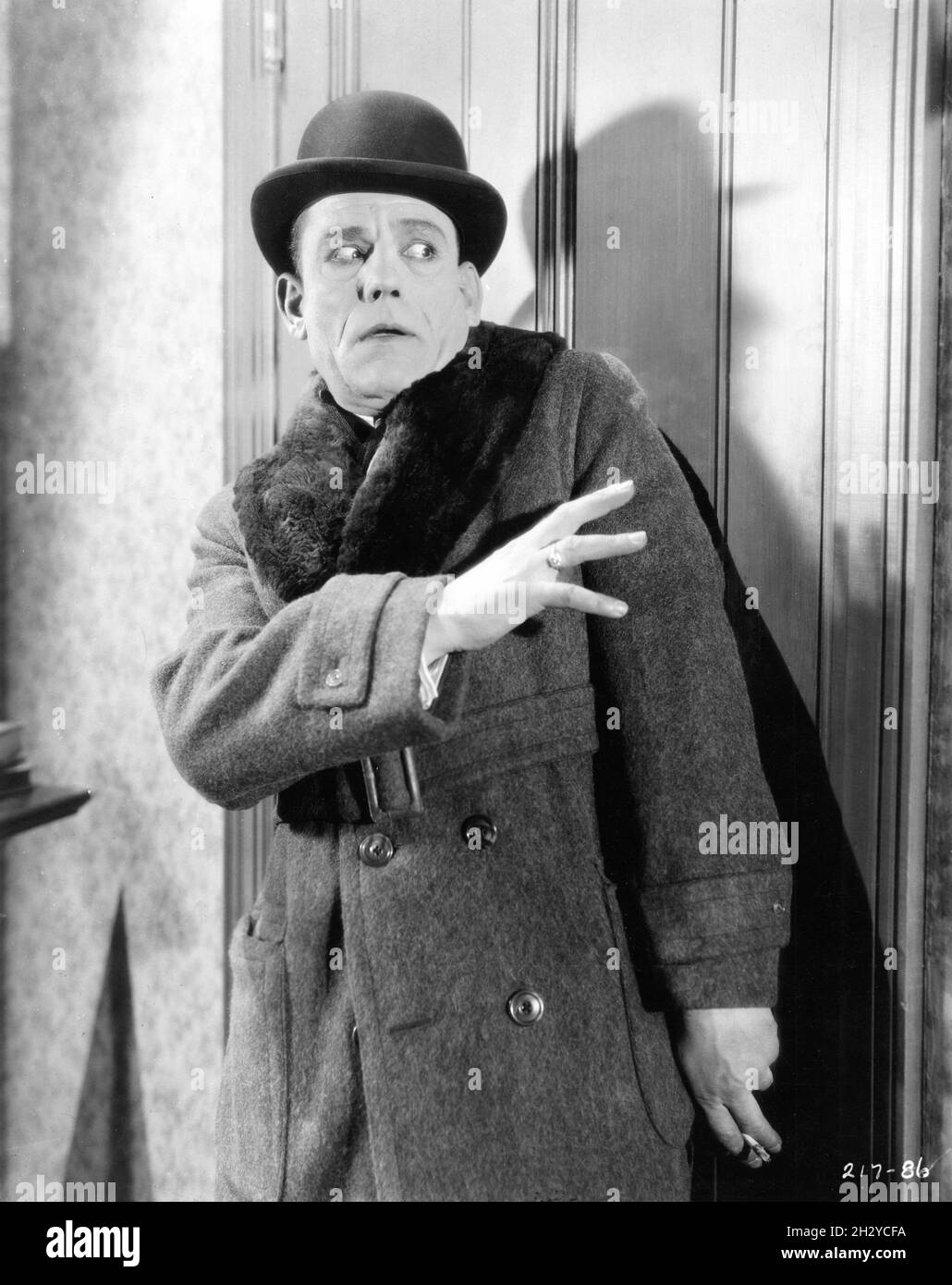 LON CHANEY as Echo the Ventriloquist in THE UNHOLY THREE / 3 1925 ...