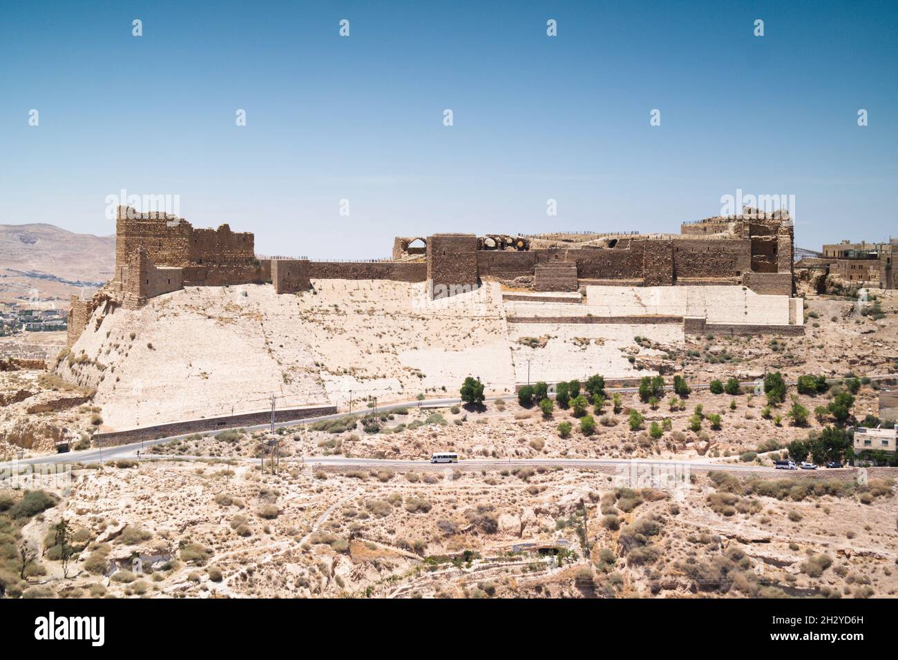 Al Karak Crusader castle in Jordan Stock Photo - Alamy