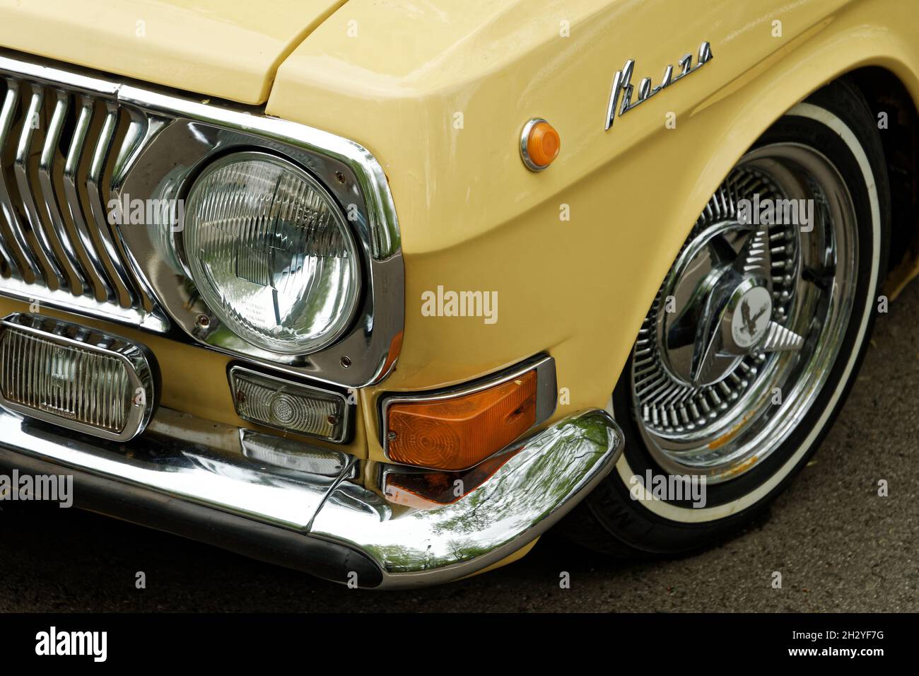 Volga gaz 24 hi-res stock photography and images - Alamy