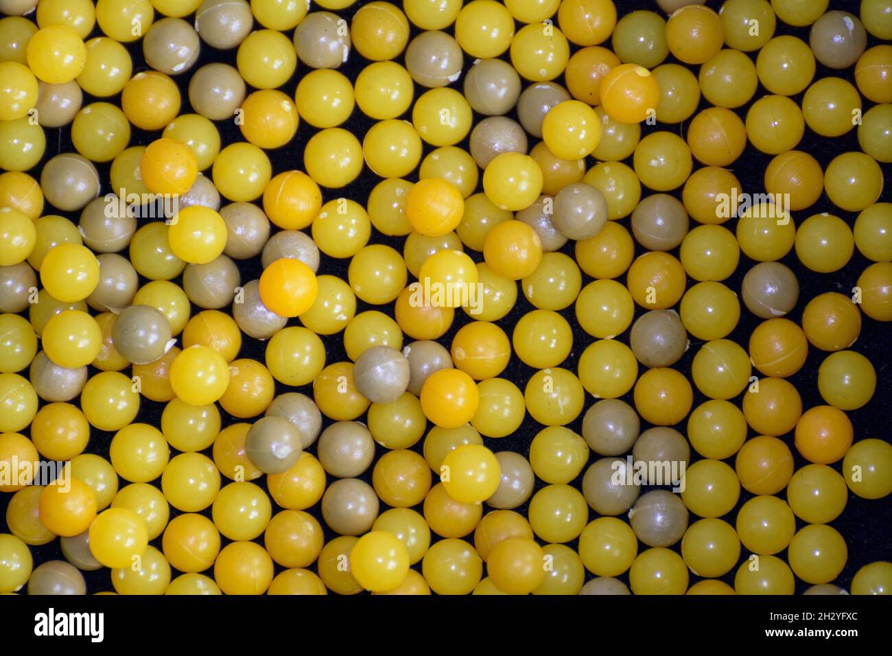Spherical bead hi-res stock photography and images - Alamy