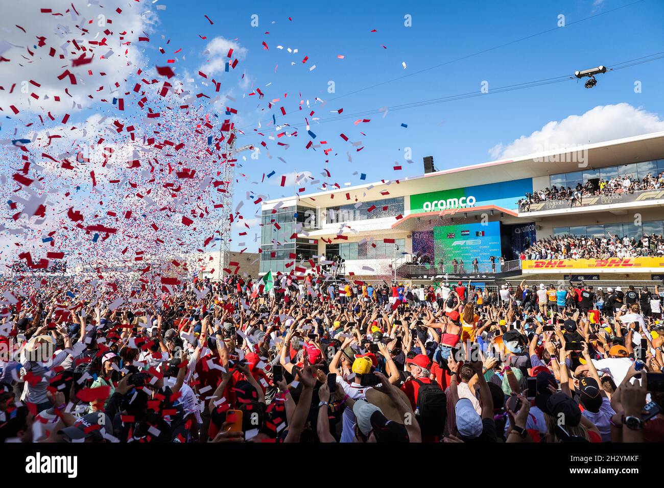 Austin f1 grand prix crowd hi-res stock photography and images - Alamy