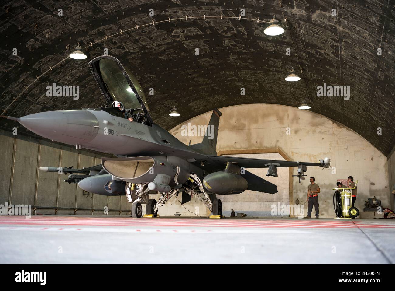 U.S. Air Force F-16 Fighting Falcon fighter jet maintainers monitor ...