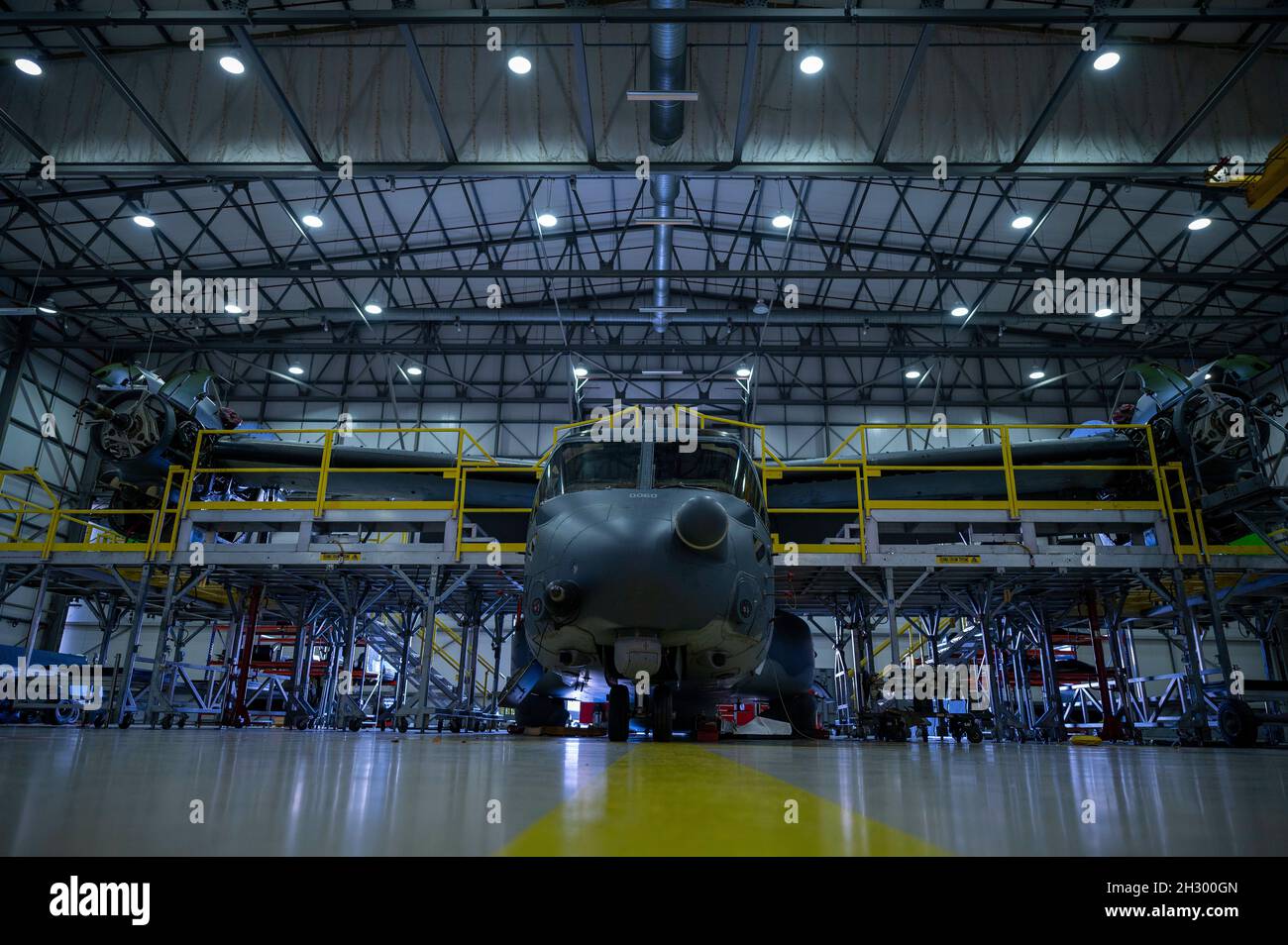 352 special operations group hi-res stock photography and images - Alamy