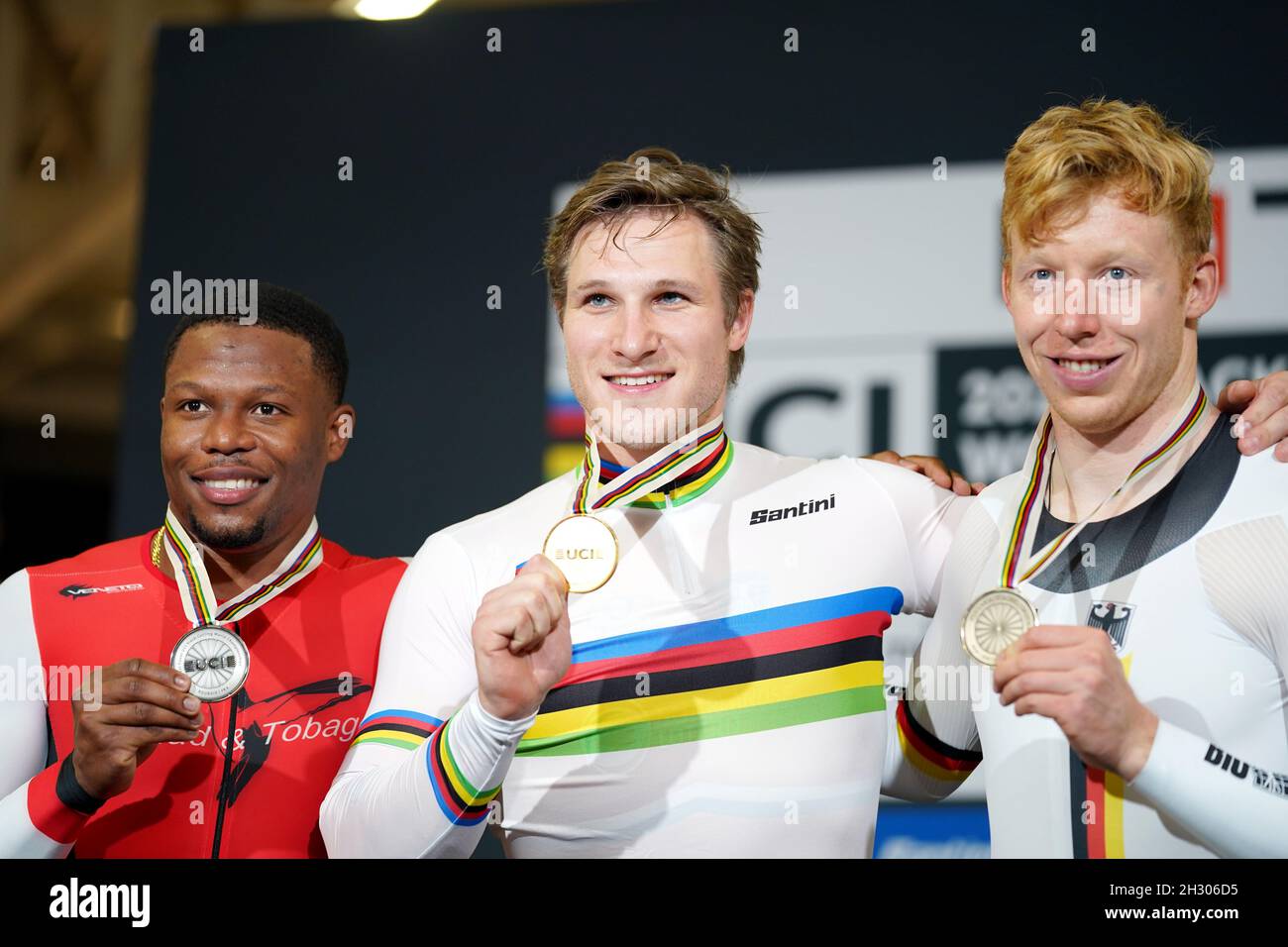 Ceremony L-R PAUL Jeffrey Nicholas (TTO) Jeffrey Hoogland (NED) and ...