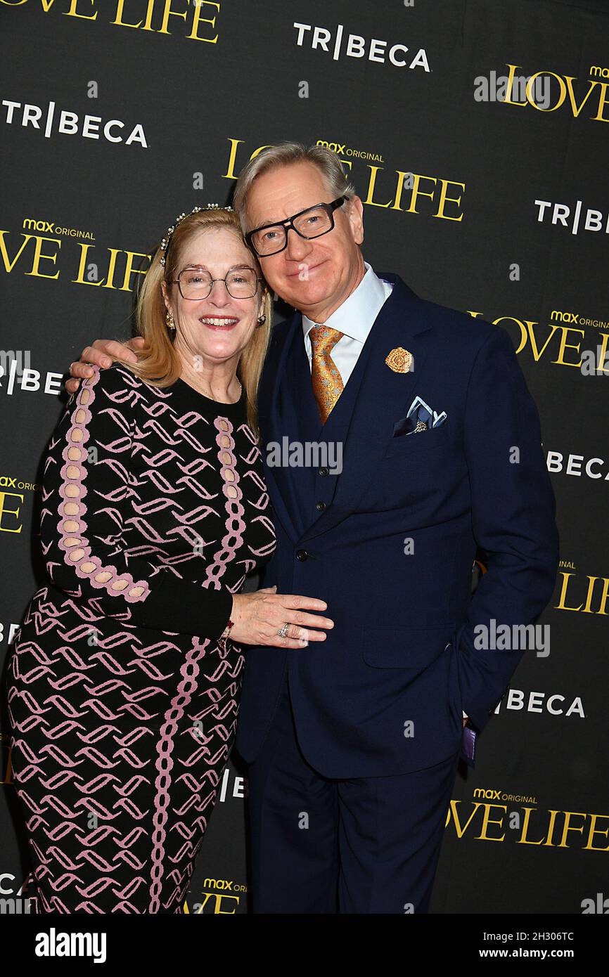 Paul feig and wife laurie hi-res stock photography and images - Alamy