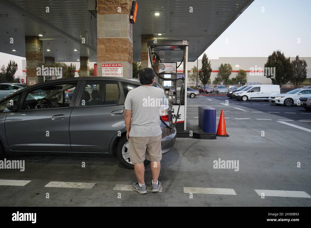 Costco gas station usa hi-res stock photography and images - Alamy