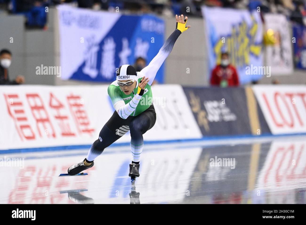 Nagano, Japan. Credit: MATSUO. 24th Oct, 2021. Hayato Nakamura Speed Skating : The 28th All ...
