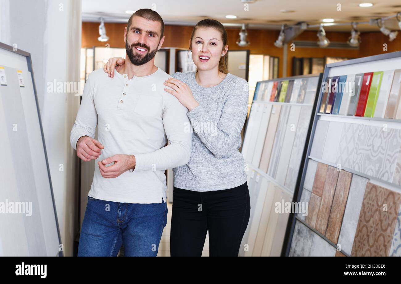Domestic customers hi-res stock photography and images - Alamy