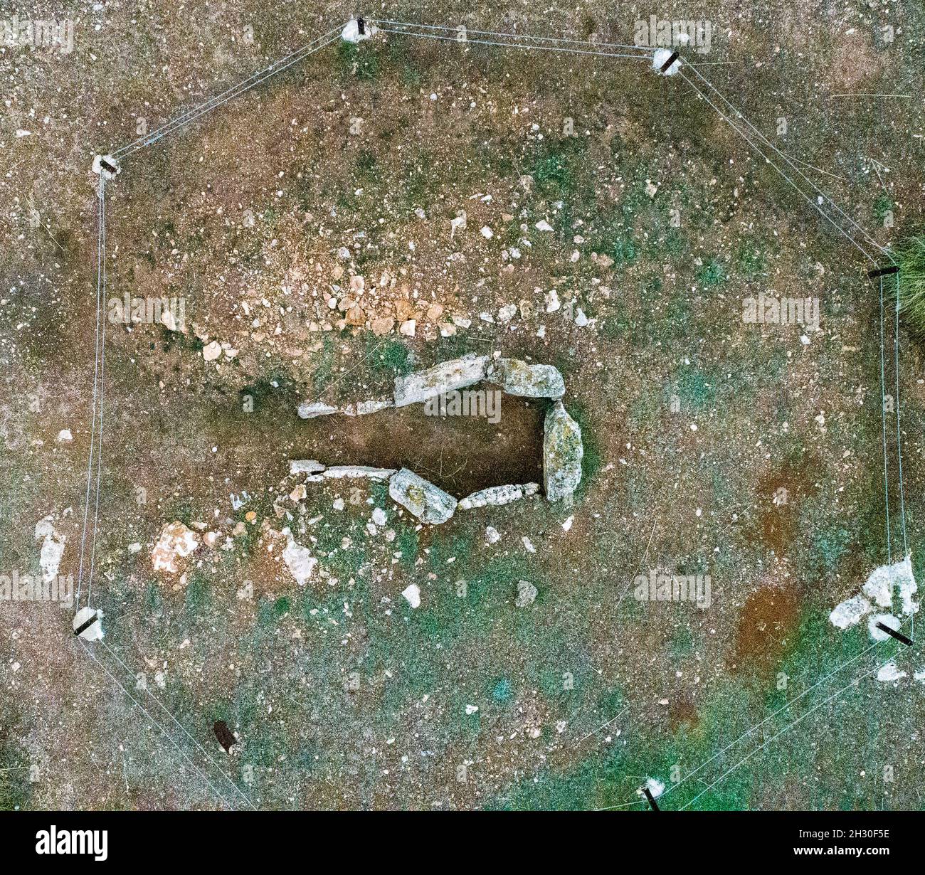 Megalith construction hi-res stock photography and images - Alamy