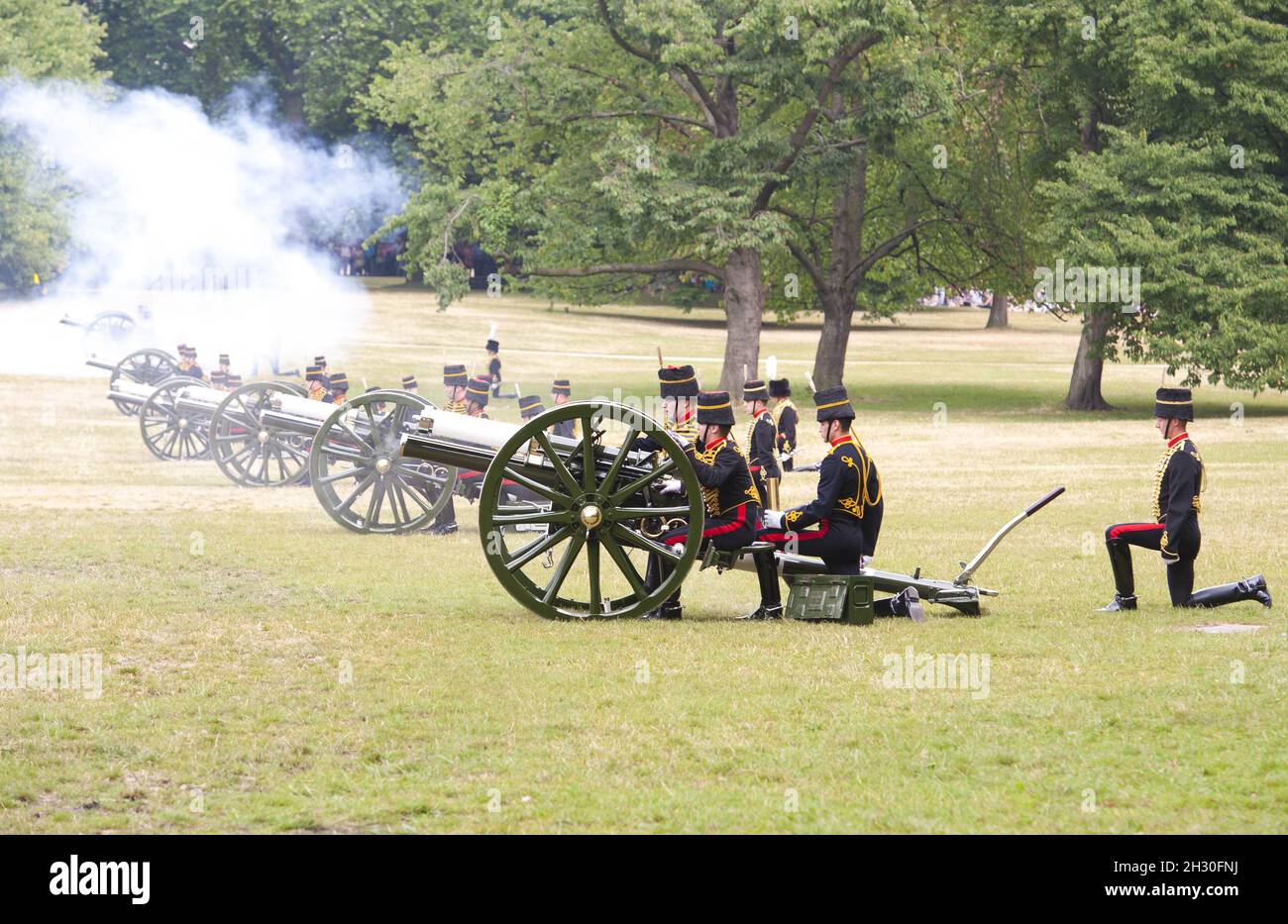 Honourable Artillery Company (HAC) City of London Reserve Regiment ...