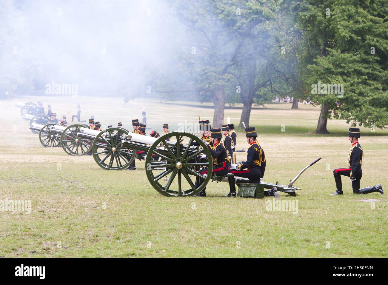 Honourable Artillery Company (HAC) City of London Reserve Regiment ...