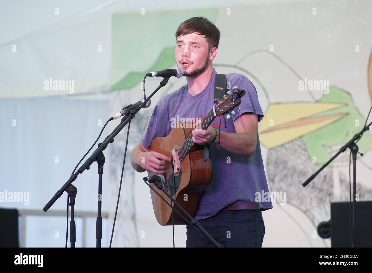 The Cartoonist (James Munro) peforms live on stage on day 1 of End of ...