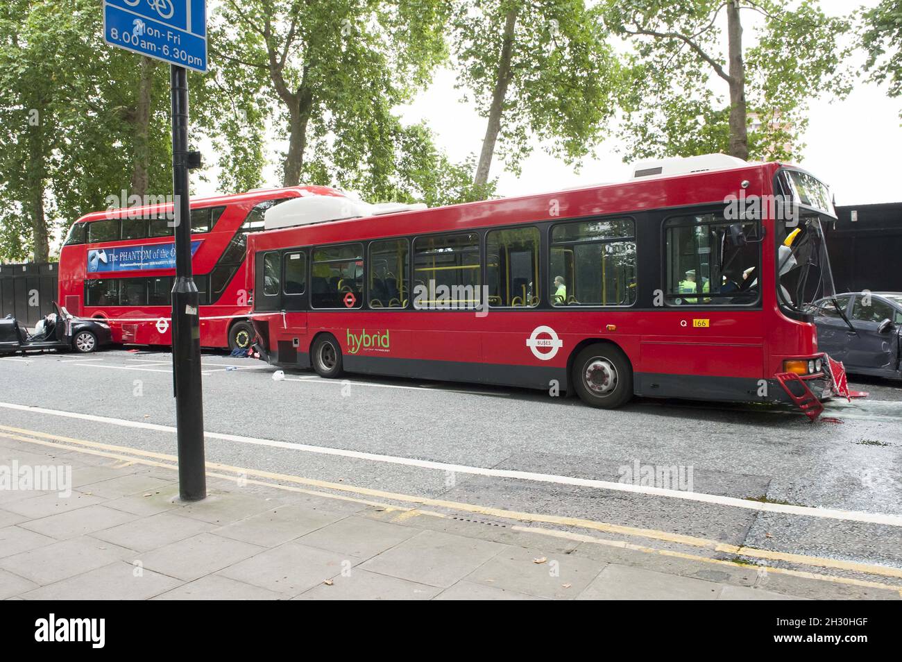3 London buses and 2 cars collide on, Chelsea Bridge Road, London Stock ...
