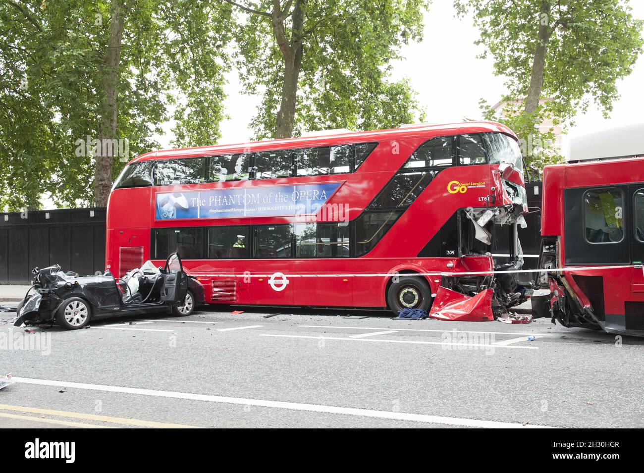 3 London buses and 2 cars collide on, Chelsea Bridge Road, London Stock ...