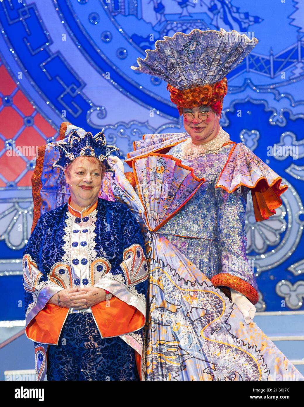 Jo Brand (Genie of the Ring) and Matthew Kelly (Widow Twanky) on stage ...