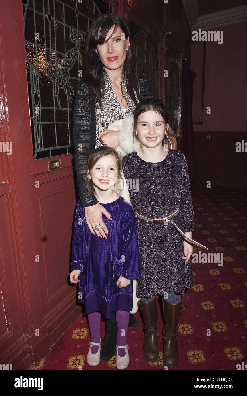 Ronni ancona hi-res stock photography and images - Alamy