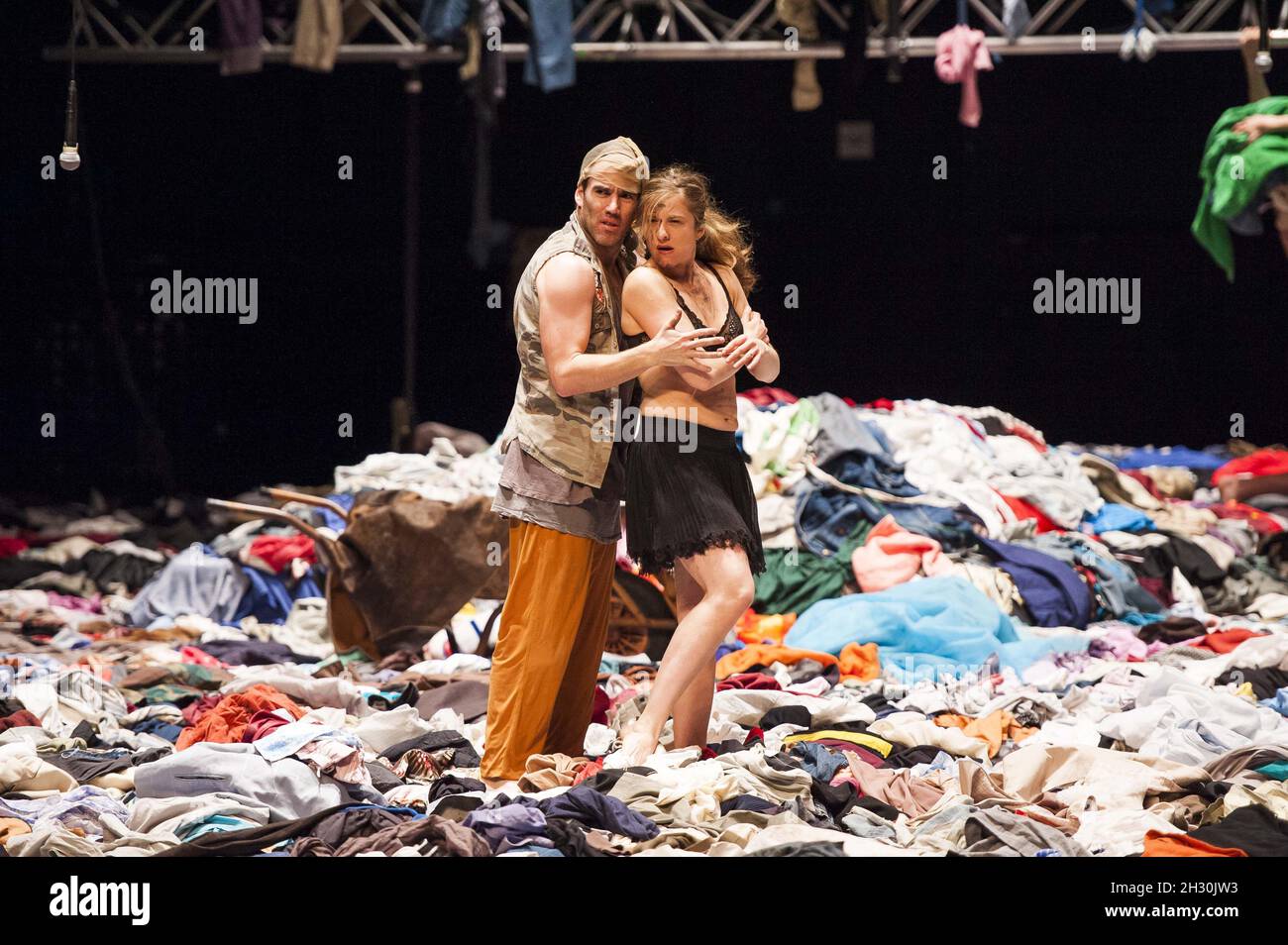 Photocall: Les ballets C de la B perform Alain Patel's tauberbach at ...