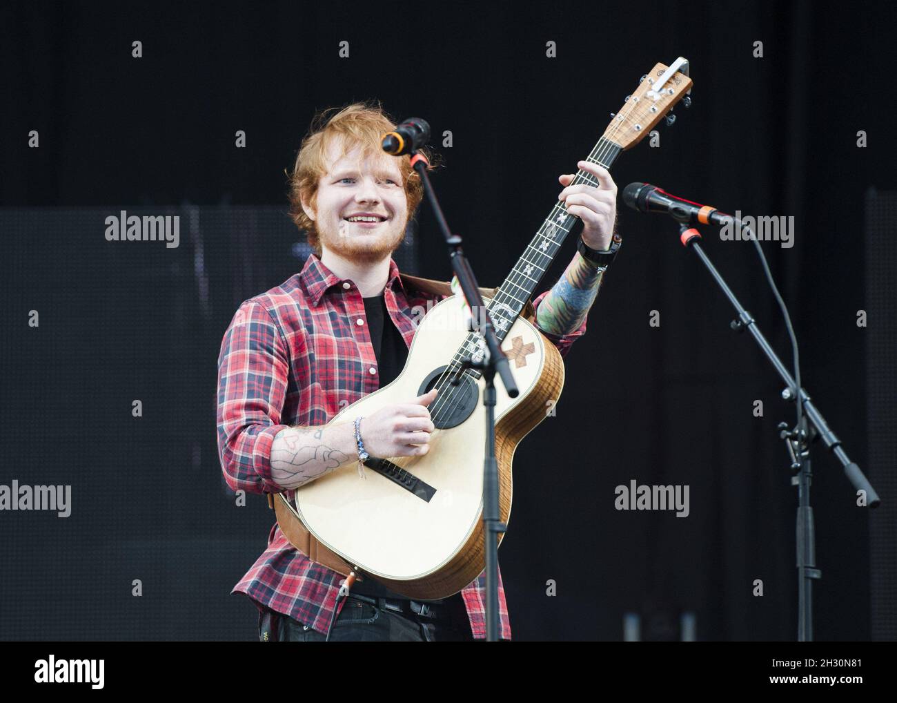 Ed sheeran on stage festival hi-res stock photography and images - Alamy
