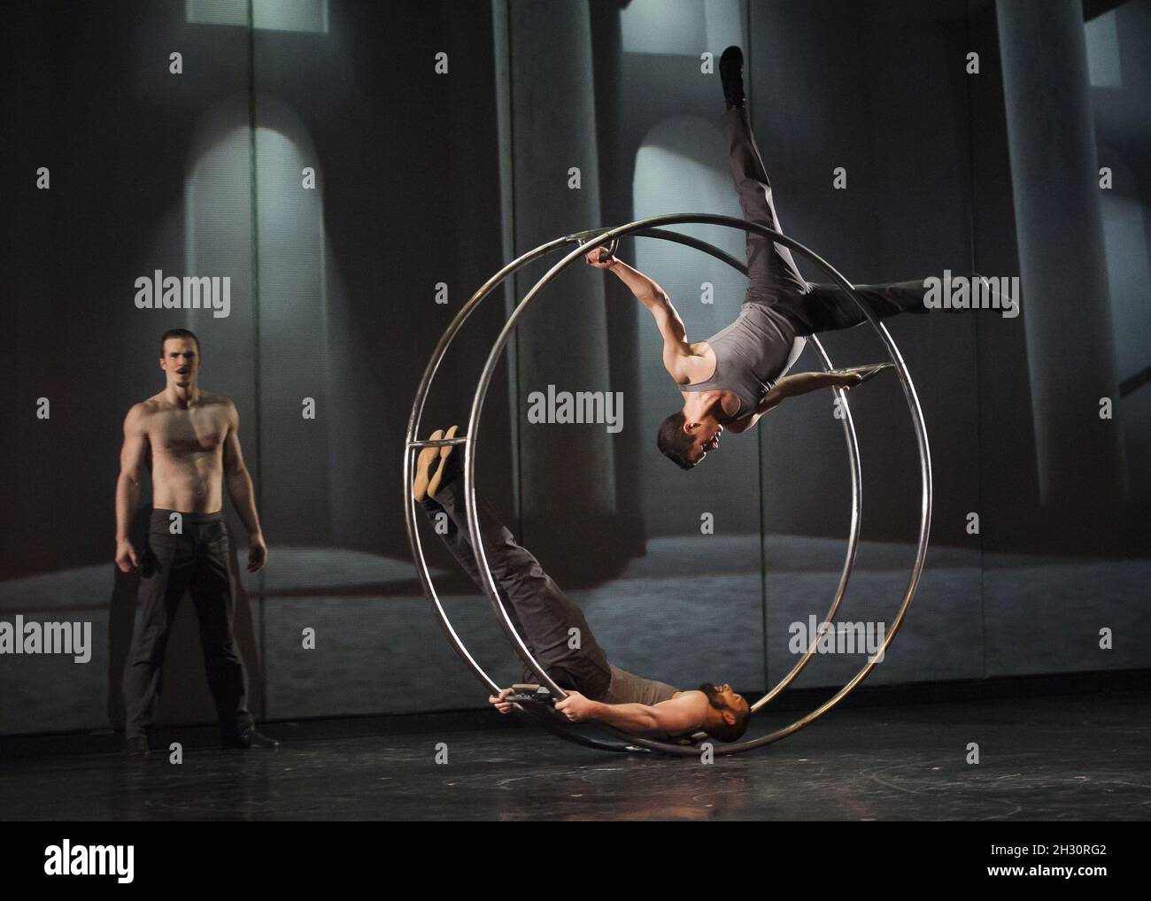 The German Wheel performance during Cirque Eloize's Cirkopolis ...