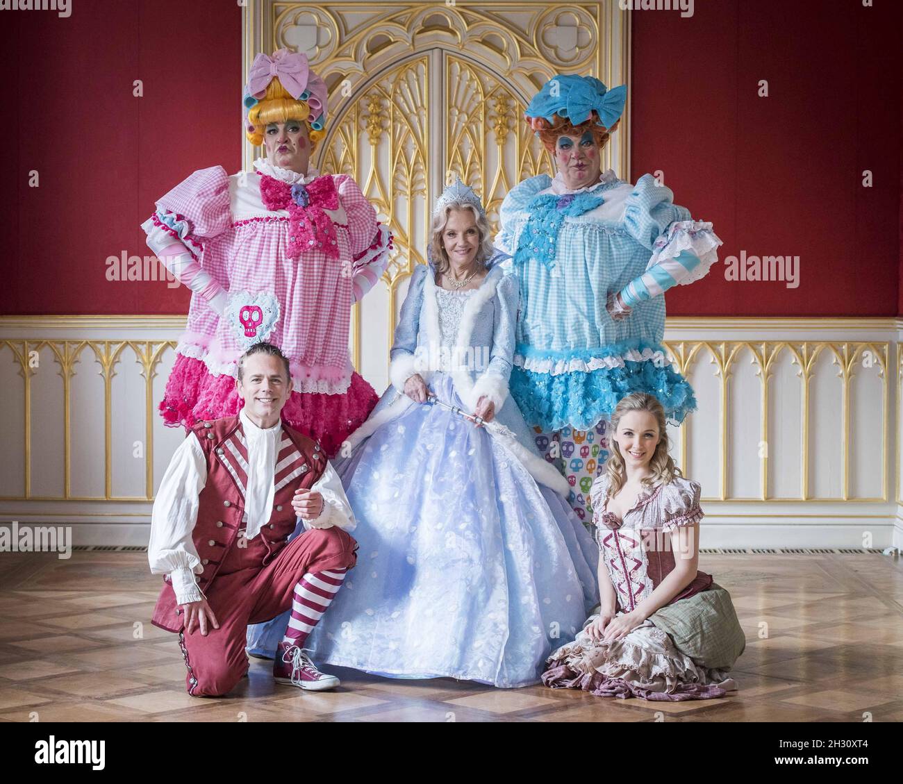 Rhiannon mills hi-res stock photography and images - Alamy