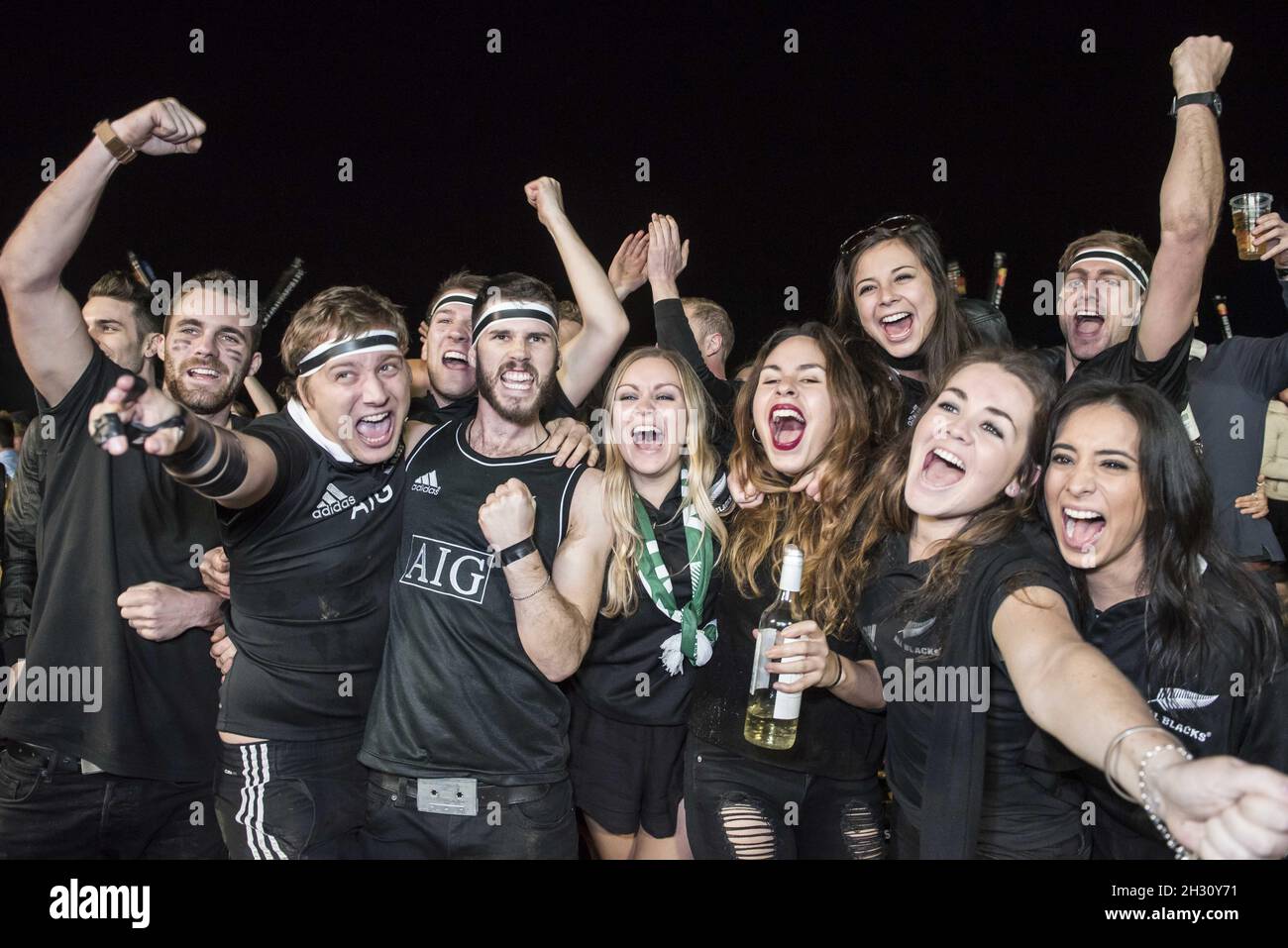 New Zealand Rugby Fans Celebrate winning the Rugby World Cup 2015, at ...