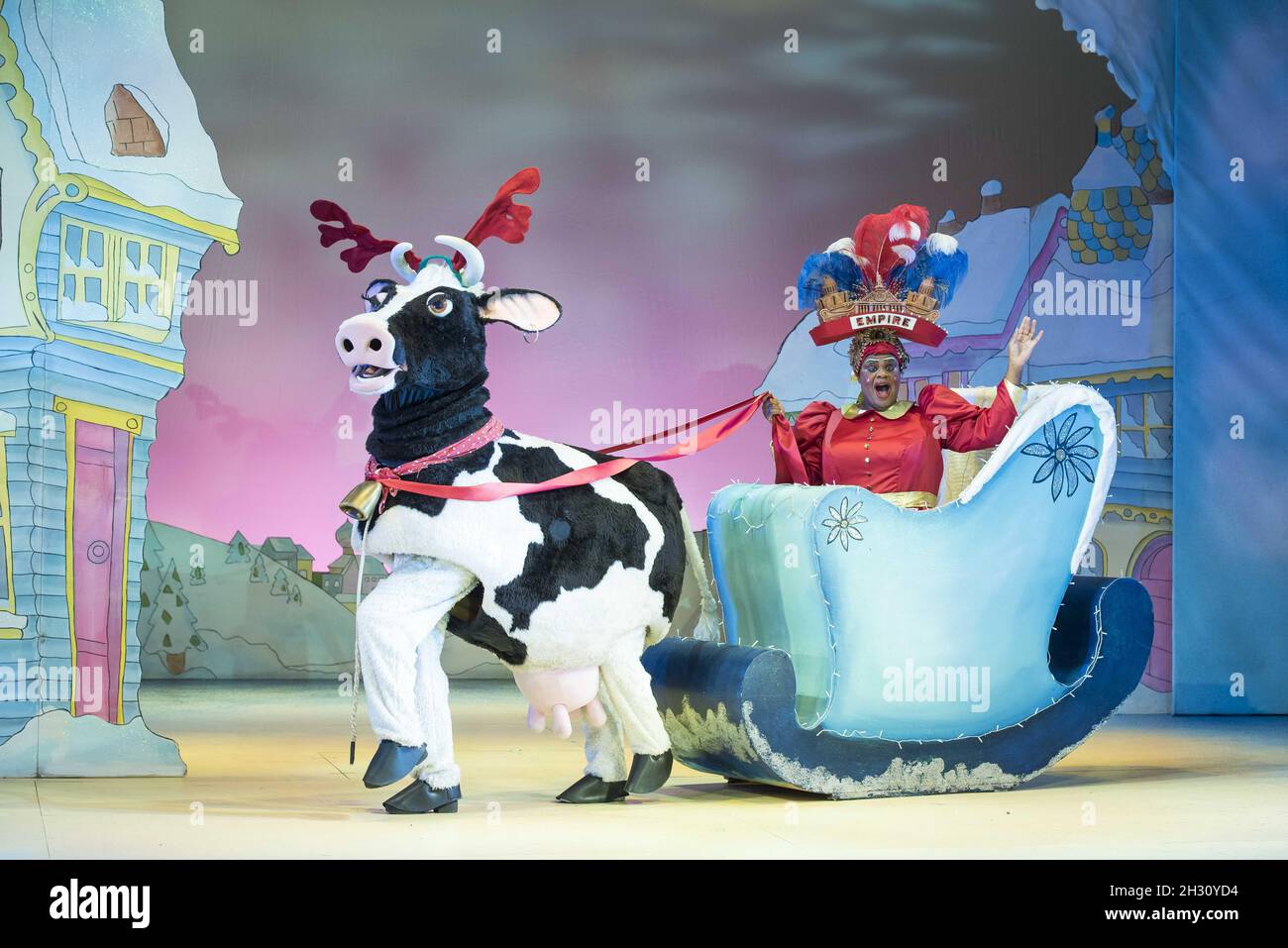 Clive Rowe (Dame Daisy Trott) on stage during the photo call of Hackney ...