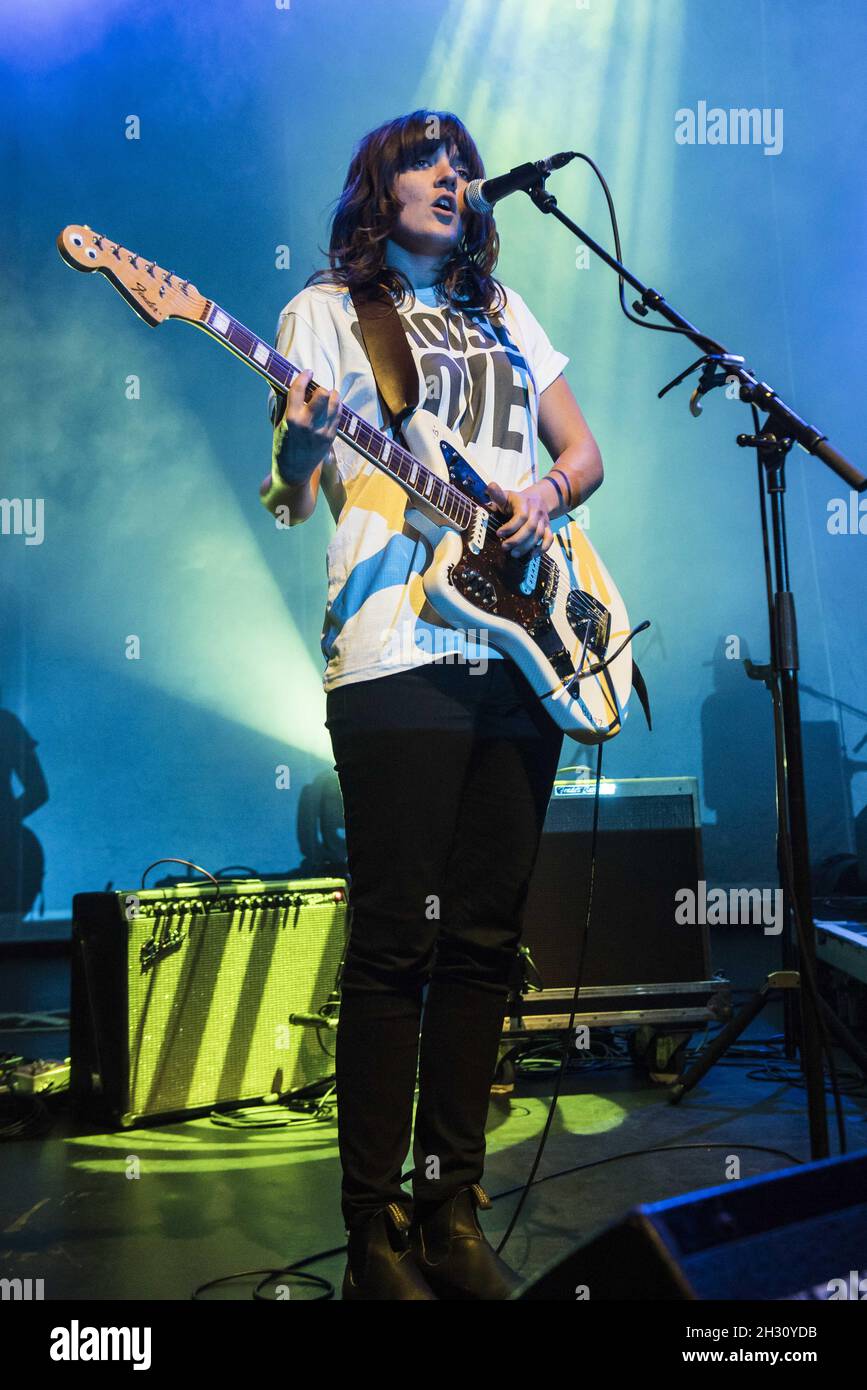 Courtney barnett on stage hi-res stock photography and images - Alamy