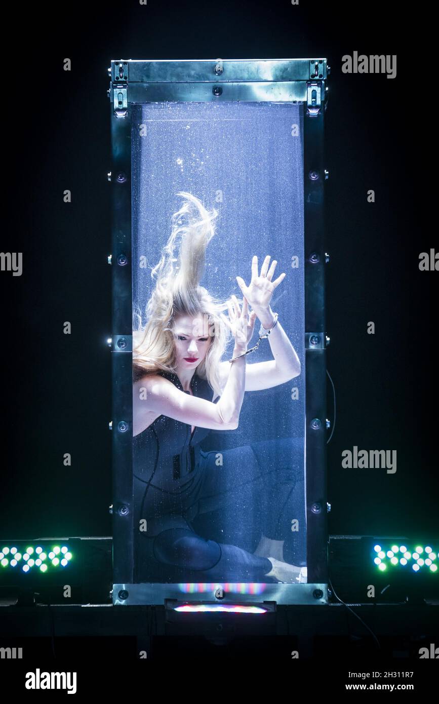 Josephine lee hi-res stock photography and images - Alamy