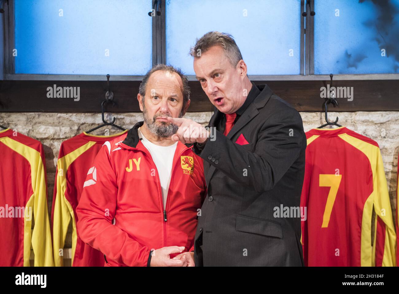 Westend lion hi-res stock photography and images - Alamy