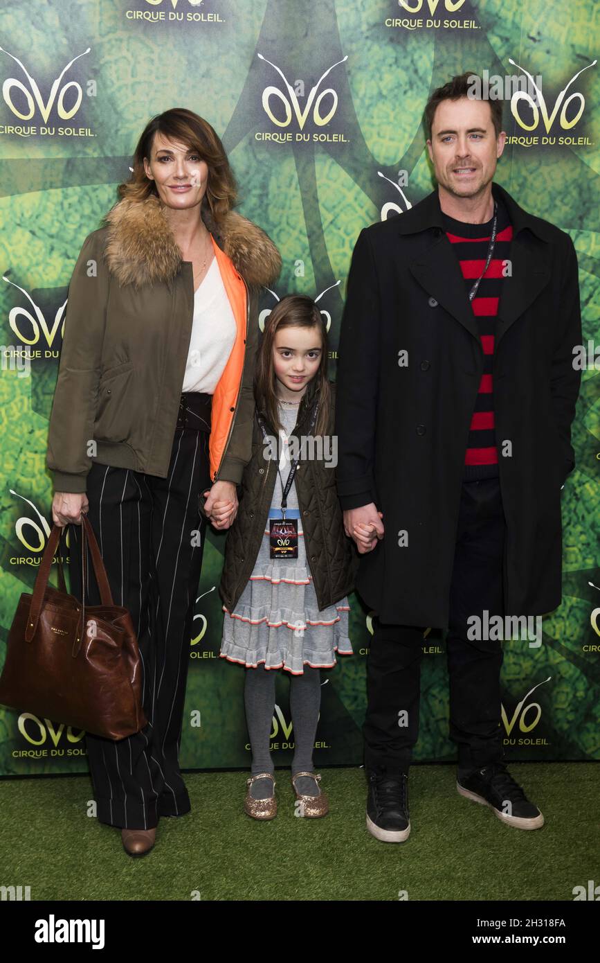 Sarah Parish and James Murray and their daughter arrive at the press ...