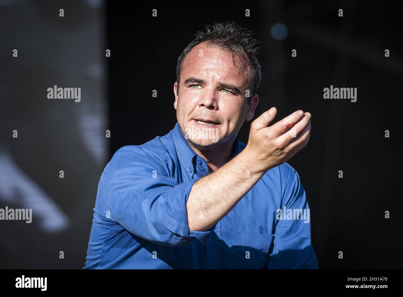 Samuel herring from future islands hi-res stock photography and images ...