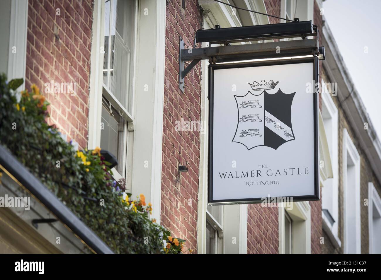 Manchester united picture empics hi-res stock photography and images ...