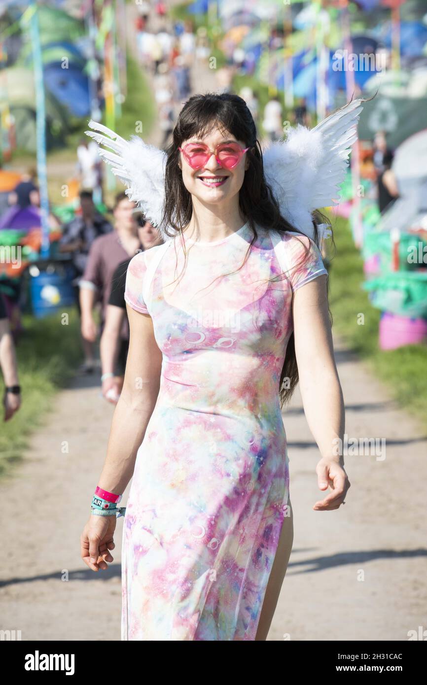 Madeleine Wilson enjoys the warm weather on the first day of ...