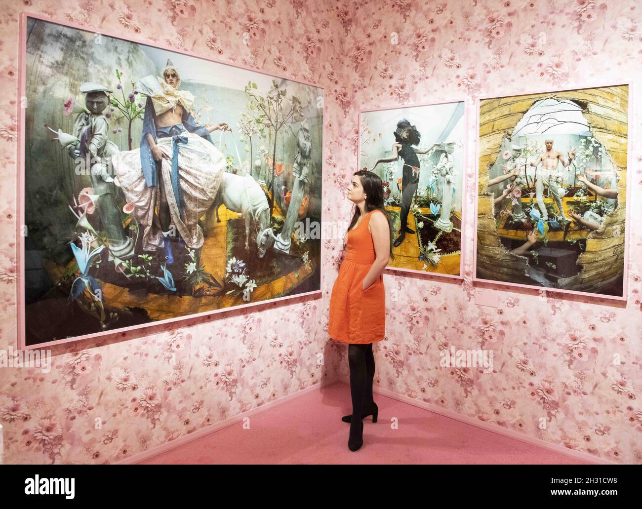 Tim walker photographer hi-res stock photography and images - Alamy
