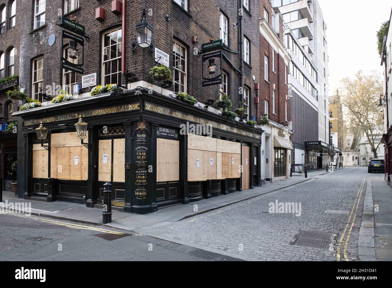 Shepherd's tavern mayfair hi-res stock photography and images - Alamy
