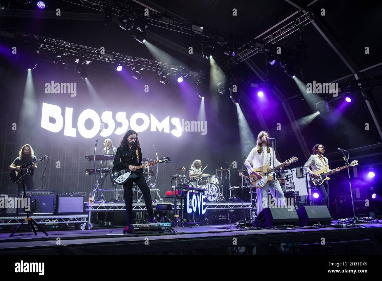 blossoms-band-2021-hi-res-stock-photography-and-images-alamy