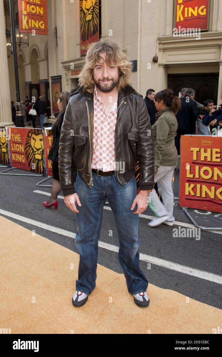 Justin Lee Collins attends the 10 Year Anniversary performance of ...