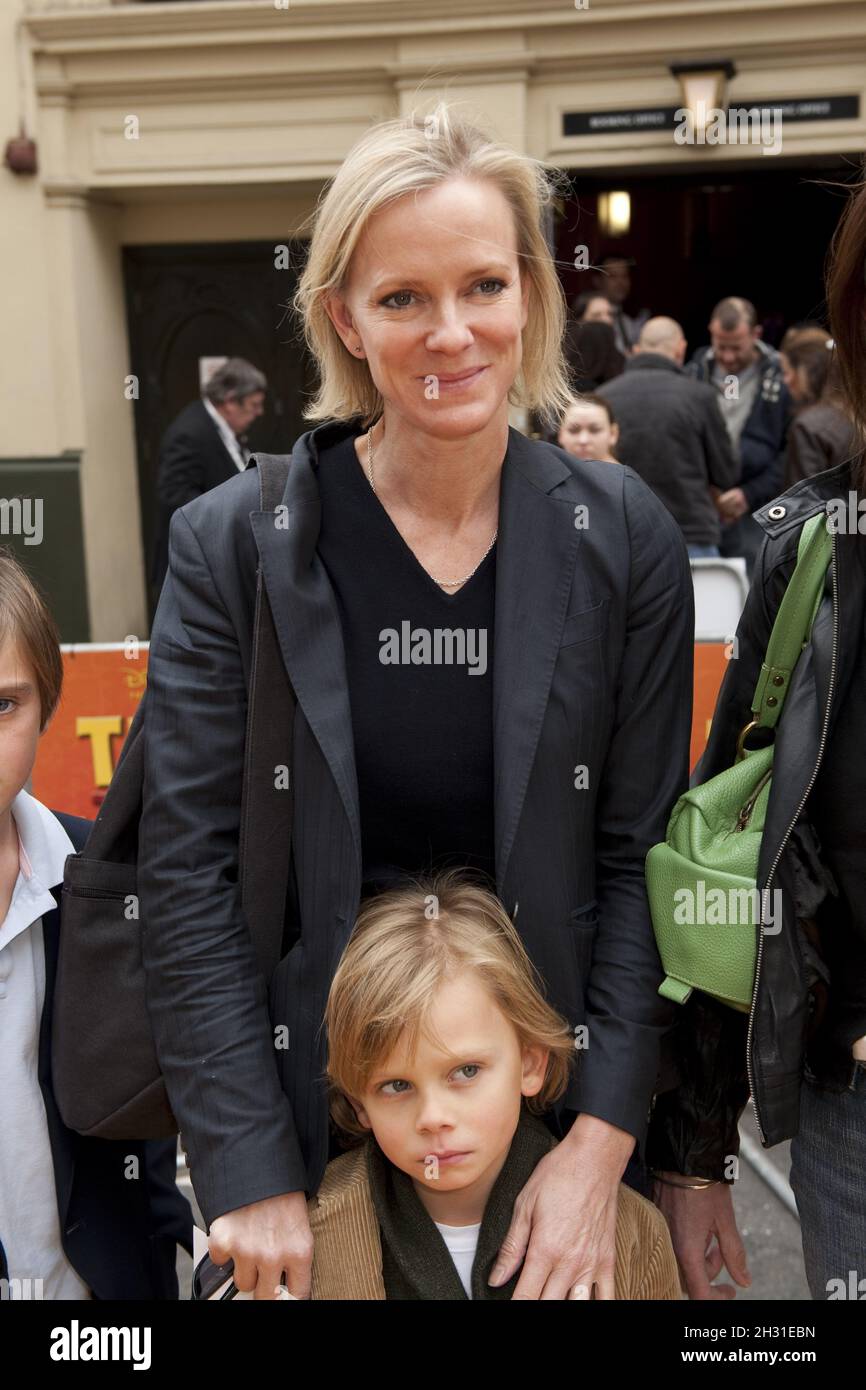 Hermione norris hi-res stock photography and images - Alamy