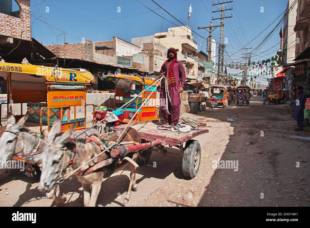 The street in Sehwan Sharif, Pakistan Stock Photo - Alamy