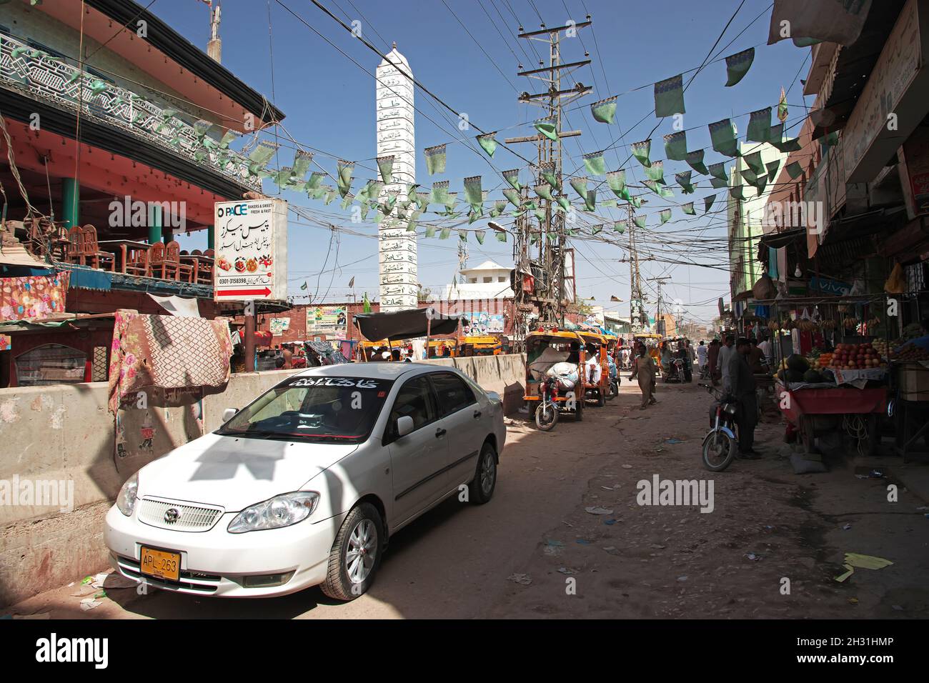 The street in Sehwan Sharif, Pakistan Stock Photo - Alamy