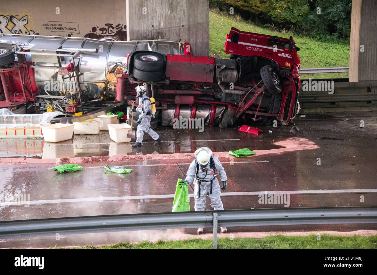 Bad Oldesloe, Germany. 25th Oct, 2021. A lorry loaded with hazardous ...