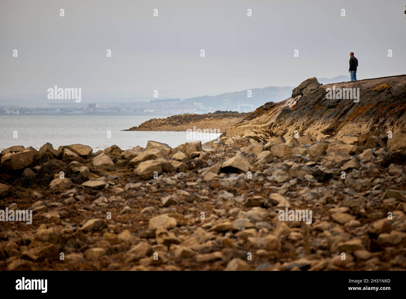 Scottish rocks hi-res stock photography and images - Alamy