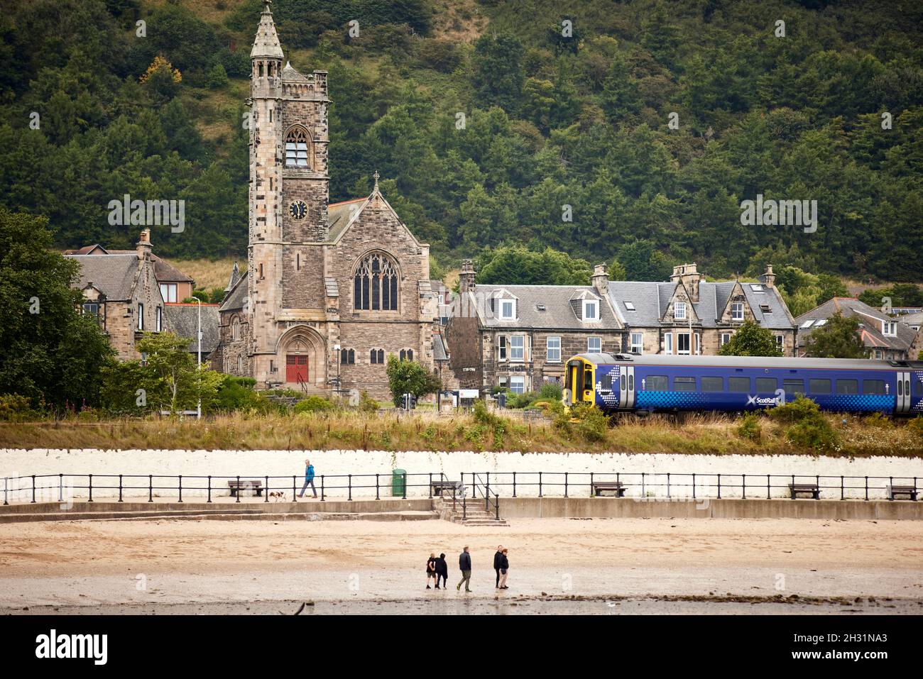 Burntisland train hi-res stock photography and images - Alamy